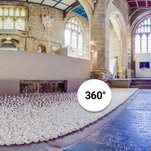 Jennifer LoÌ pez Ayala, 100,000 broken eggshells (2016) 2/2...