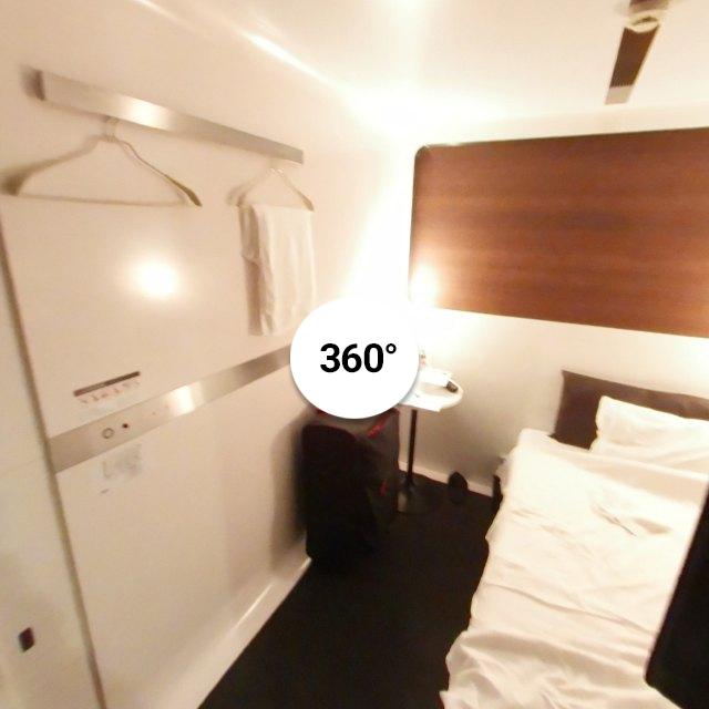 Haneda Airport Capsule Hotel