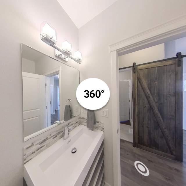 Bathroom 1a