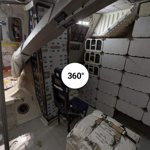 Middeck: Space Shuttle Endeavour in the Samuel Oschin Pavilio...