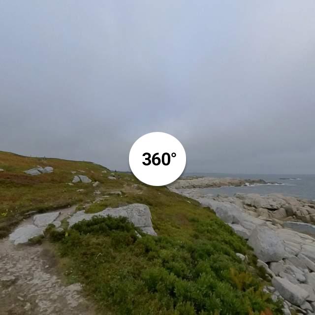 Pennant Point hiking, Crystal Crescent Provincial Park in Hali...