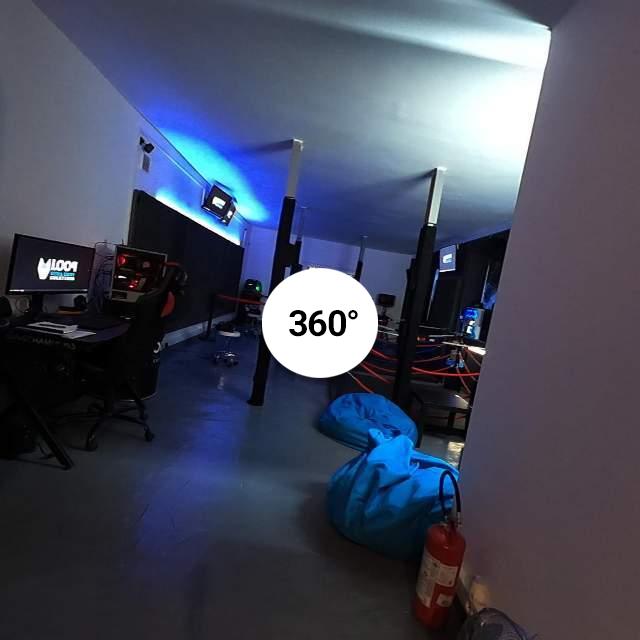 Loop Virtual Reality Space www.vrsolutions.tech loop@vrsolutions.tech