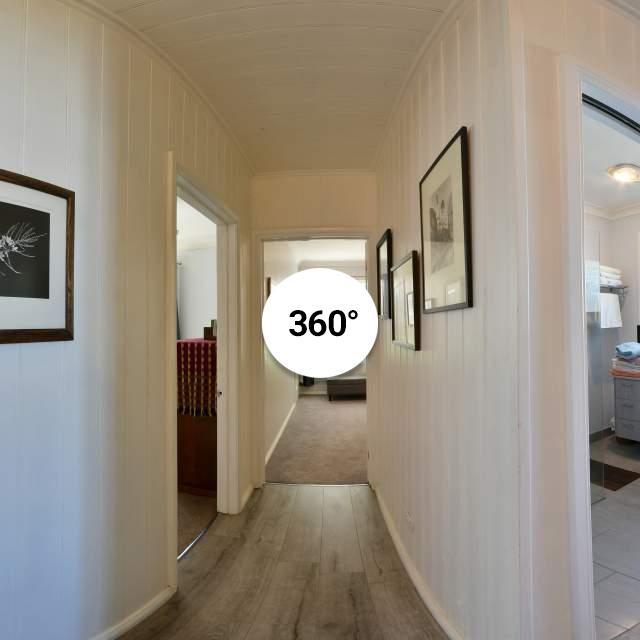 Hall2