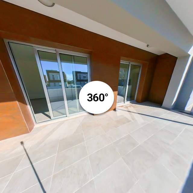 14 - Covered Veranda
