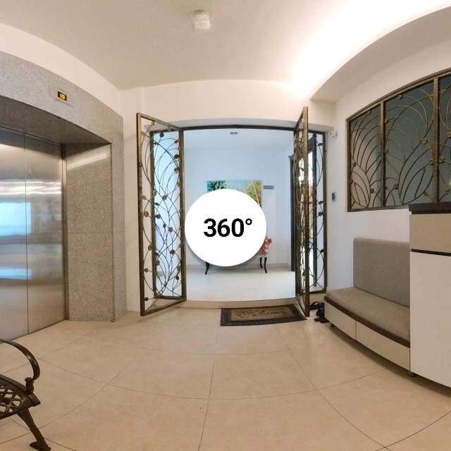 Private Lift Lobby