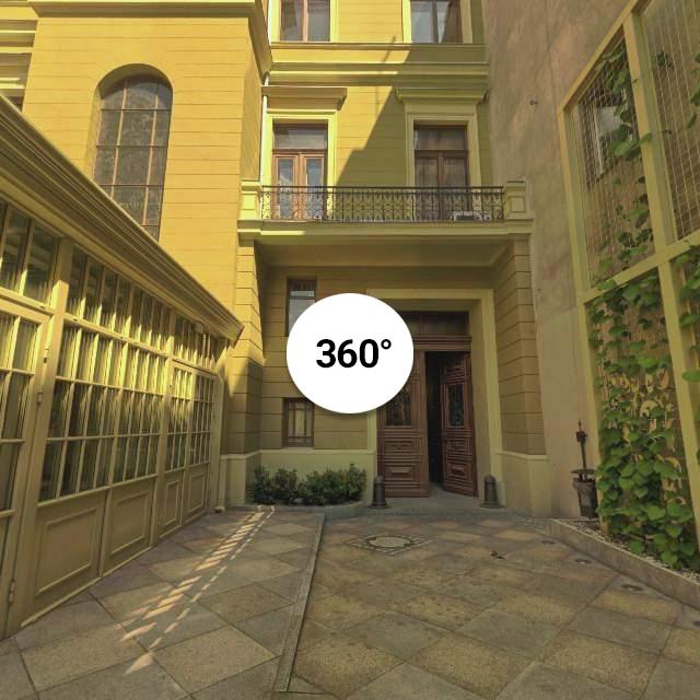 **Piotrkowska 77 - widok od strony podwórka** Zdjęcia wykon...