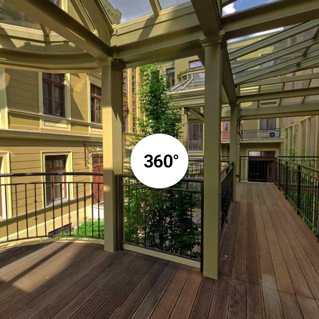 **Piotrkowska 77 - widok od strony podwórka** Zdjęcia wykon...