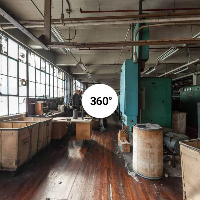 The abandoned Wilde Yarn Mill in Manayunk, PA https://www.aba...