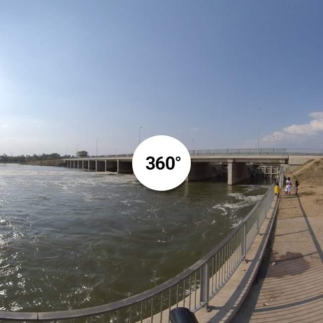 Kamuzu Barrage on Shire River