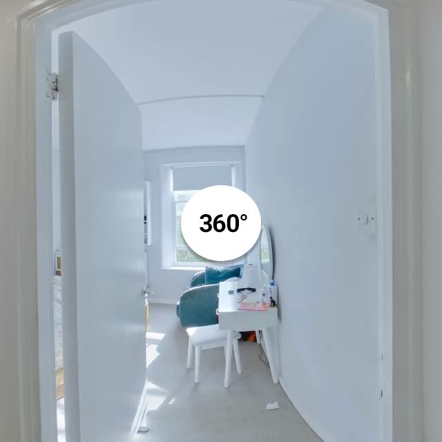 Hall2