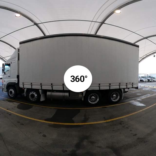 Passenger's Side View