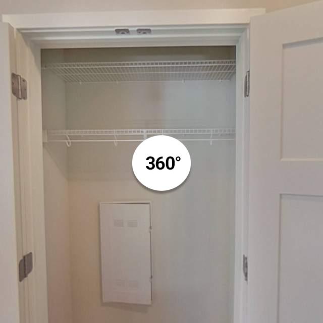 Entry Closet_Floor Plan 2C - 2BD-2BA