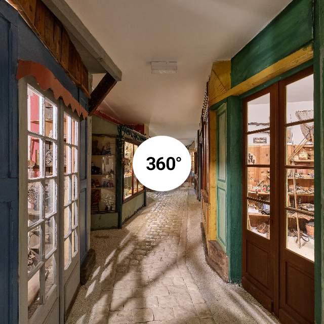 Musée de la Rue du Temps qui Passe - Allas les mines (Dordogn...